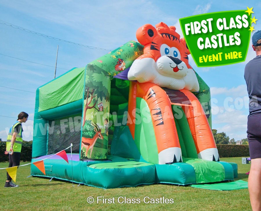First Class Castles - Hire Bouncy Castle with Slide in Ireland