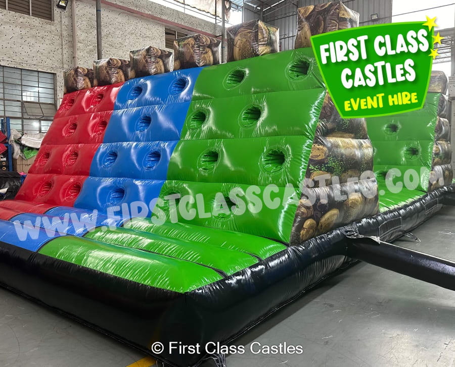 First Class Castles - Ultimate Wipeout Obstacle Course Team Building